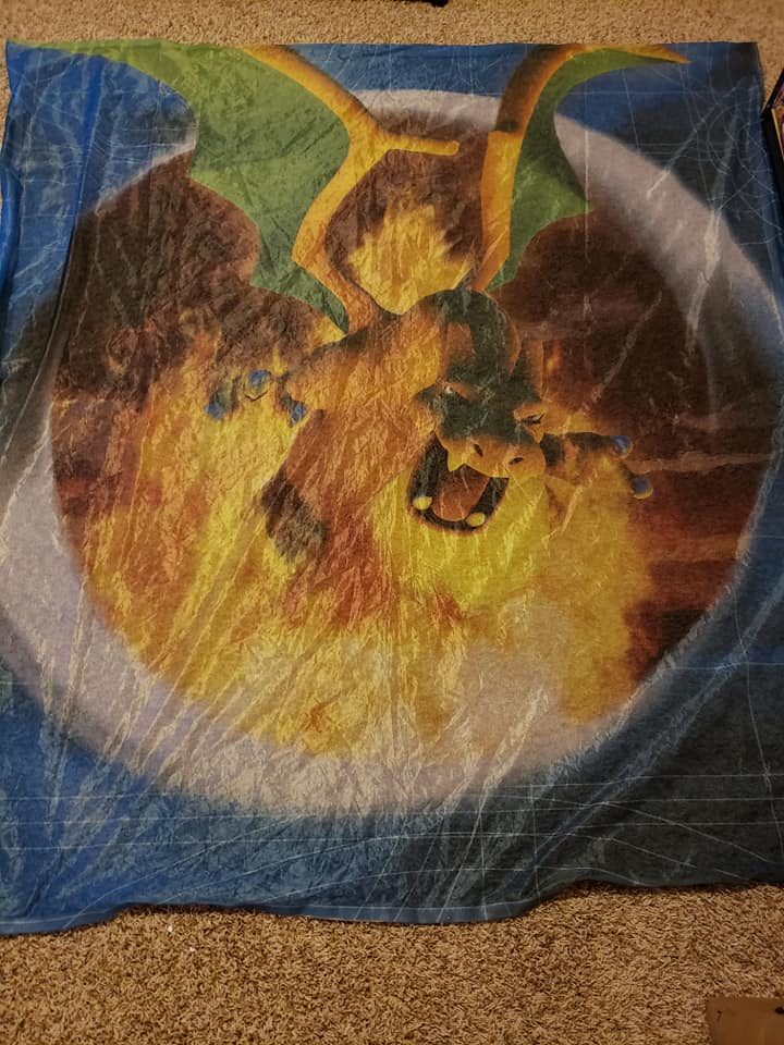 Charizard - The Figure Battle Game - Official Pokemon Promotional Fabr ...